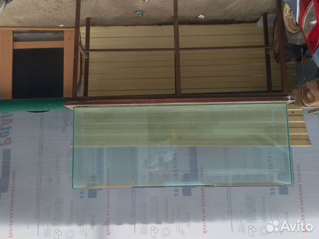 Аквариум +столешница для него